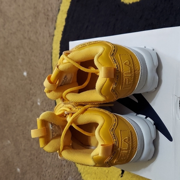 Fila | Shoes | Yellow And White Fila | Poshmark